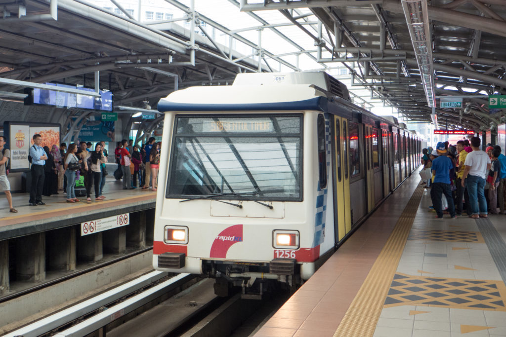 LRT Laluan Sri Petaling – LANDASAN